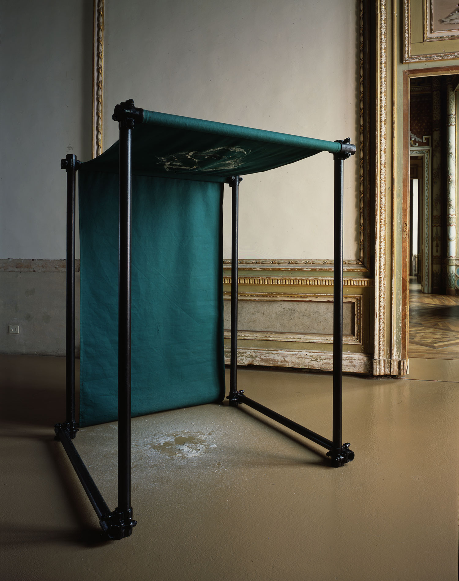 Gilberto Zorio | | Flash Art