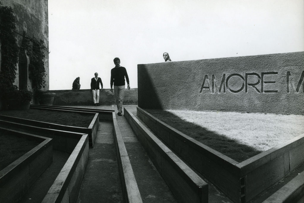 Fare finta nell'arte italiana, 1967—1970: tre mostre | | Flash Art